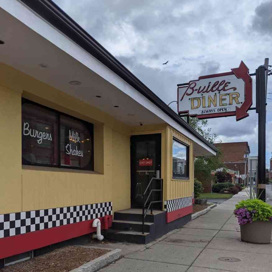 5 Authentic Dining-Car Diners - Day Trips Around Rochester, NY