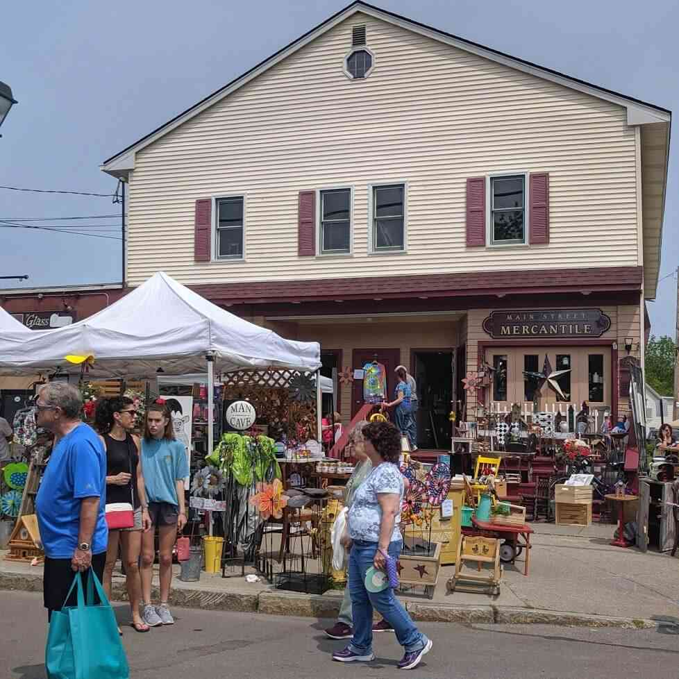 300+ Places to Shop Locally Around Rochester, New York - Day Trips ...